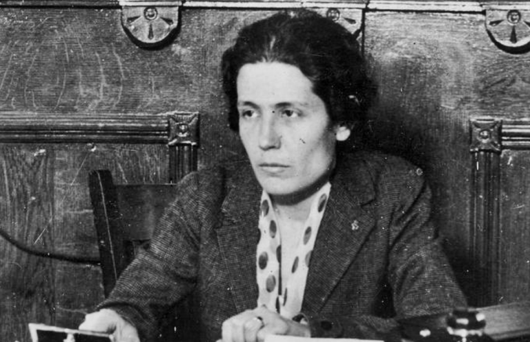 Victoria Kent: una lucha por los derechos y libertades - La Mente es ...